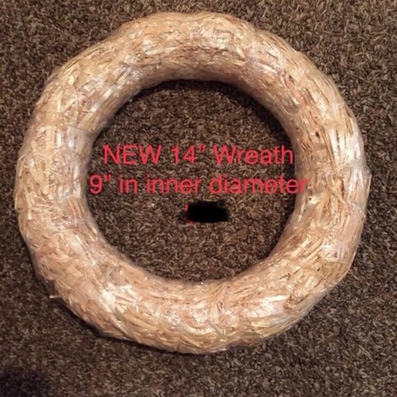 Holiday | Nwt 14 Straw Wreath | Poshmark